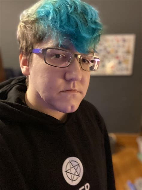 Age And Passing Also Haircut Suggestions Rftmpassing