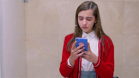 Danna recibe consuelo de Renata Ve AQUÍ cómo se grabó esta escena de