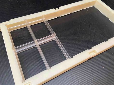Frame For Honey Comb Cassette 250g