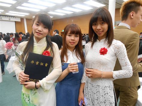 平成26年度卒業式が行われました！（懇親会編） 日本語を学ぶなら国際ことば学院日本語学校