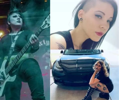 Suck It Adam 43 Hot Chicks From Lubbock Who Listen To Metal