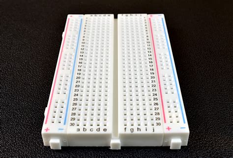 Large Breadboard 400 Tie — Maker Portal