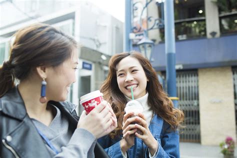 人生を明るくしたければ、言葉を明るくしなければいけない。 暗い人生に希望の光を見いだす30の方法 Happy Lifestyle