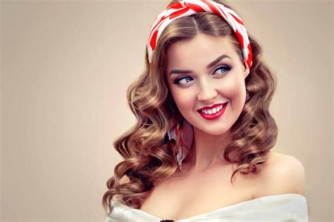 Peinados De Estilo Pin Up Fáciles Y Favorecedores Batiste