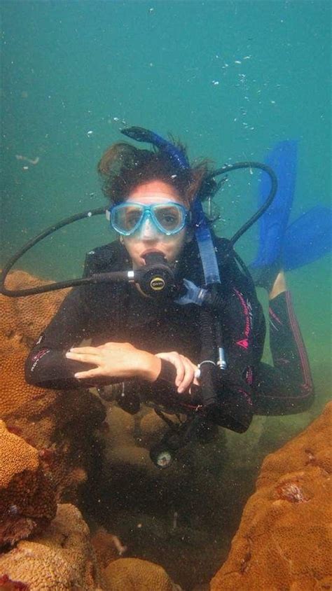Scuba Girl Scuba Diving Diver Master Chief Girls Cute Fictional Characters Diving