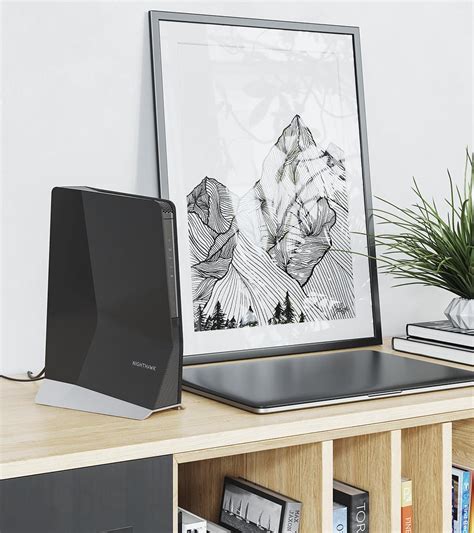 Nighthawk EAX Extender Stream WiFi Mesh Extender NETGEAR