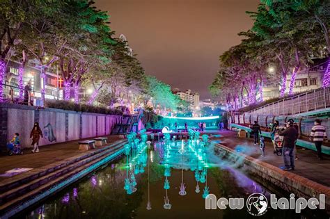 新北新莊景點〡中港大排〡18公里12項海洋主題光雕步道 七彩水母登陸中港 鯨采中港光雕展 滿天星斗的積木橋 小菲親子玩樂生活