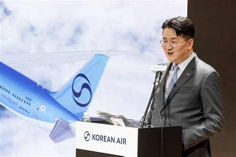 조원태 “새 대한항공 로고 3년 준비 에어부산 분리매각 안 해”