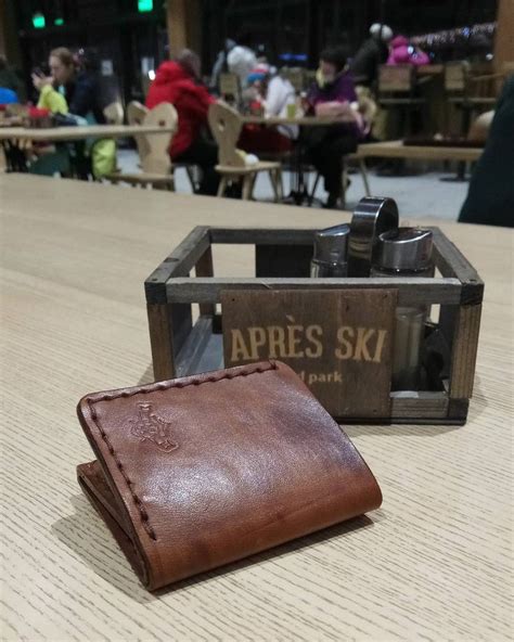 Бумажник из кожи растительного дубления Натуральная кожа Полностью ручная работа 100 Hand