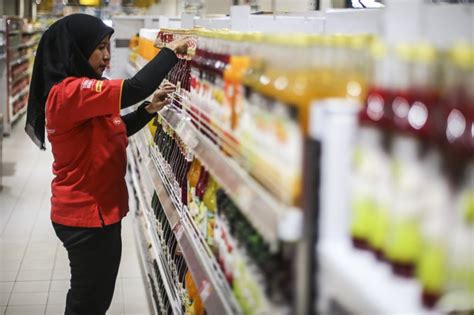 Shrinkflation Takes Edge Off Rising Prices Indonesian Manufacturers