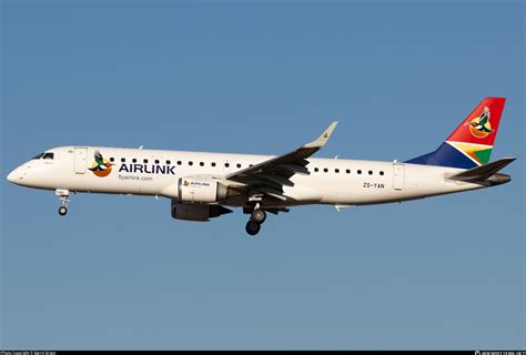 ZS YAN Airlink Embraer ERJ AR ERJ IGW Photo By Gerrit Griem ID