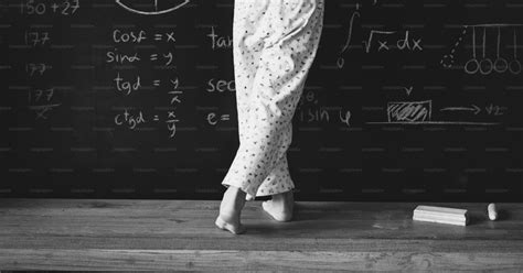 칠판 그리기 창조적 인 상상력 아이디어 개념 사진 Unsplash의 회화 미술품 이미지