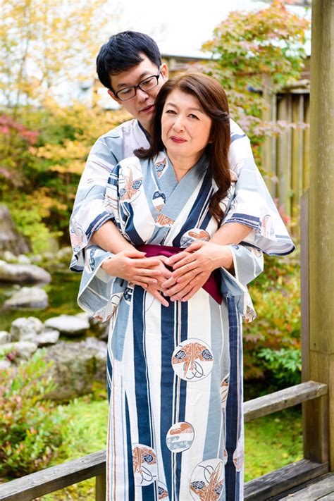 お婆ちゃんと一緒 8時間 エロ動画・アダルトビデオ Fanza動画