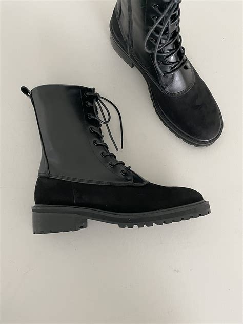 스웨이드콤비 옆지퍼 레이스업 끈 워커부츠 4cm