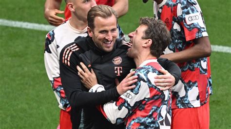 Harry Kanes Trophy Drought Ends As Bayern Munich Win Bundesliga Espn