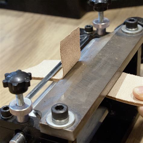 Ivan Leathercraft Deluxe Leather Splitter Blade