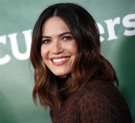 Mandy Moore Walks Through Her Best Tv And Movie Beauty Moments Popsugar