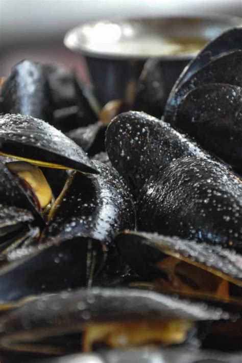 Bonefish Mussels Recipe Delish Sides