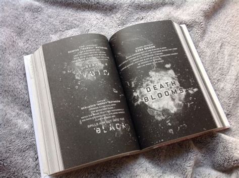 Looking for a book Reseña Illuminae