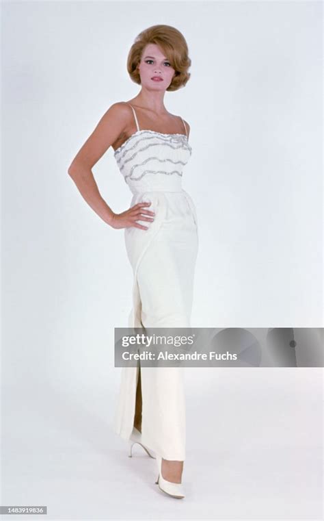 Actress Angie Dickinson Poses For A Portrait In 1962 At Los Angeles