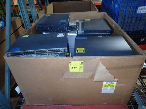 1 Pallet Assorted Cisco Switches Rosen Systems