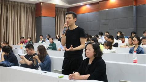 唇槍舌戰，誰語爭鋒 每日頭條