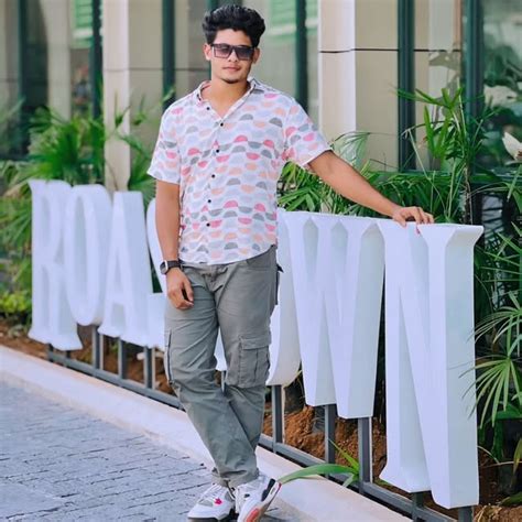 𝙎𝙖𝙛𝙚𝙚𝙧 𝙎𝙖𝙞𝙛𝙪𝙙𝙝𝙚𝙚𝙣 safeer saifudheen on Threads