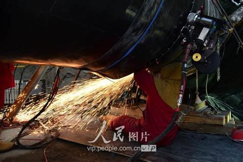 中俄東線天然氣黑龍江水下管道穿越工程開焊 每日頭條