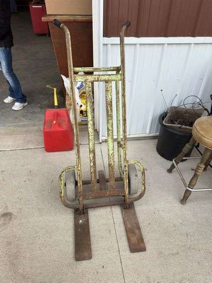 Feed Dolly Meagher Auctioneers