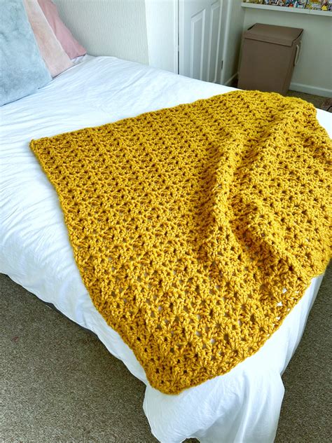 Annie Chunky Throw Free Crochet Pattern Truly Crochet