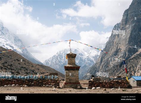 A Scenic View From A Remote Village Of Manang Nepal Stock Photo Alamy