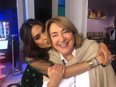 Quién Es Carmen Armendáriz La Productora De Televisa Que Anette Cuburu