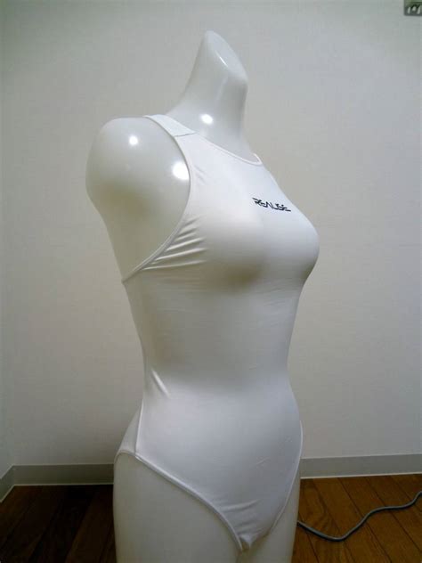 【中古】realise リアライズ ハイレグ競泳水着 ノーマルバック Ssw素材 サイズll ホワイト レディース 女性用の落札情報詳細