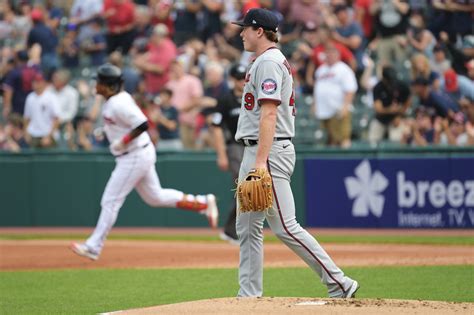 Minnesota Native Matt Wallner Homers In Mlb Debut Twins Lose To