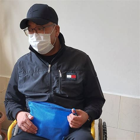 НӨХРӨӨ ЭДГЭЭЖ ГЭР БҮЛЭЭ БҮТЭН АВЧ ҮЛДЭХЭД МИНЬ ТУСЛААЧ ХЭМЭЭН ЧИН СЭТГЭЛИЙН УГААС ХҮСЭЖ БАЙНА