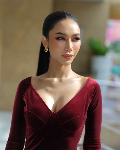 ลุคเข้าห้องดำวันนี้ ️ Make Up Mintramakeup Hair Meawkobkul