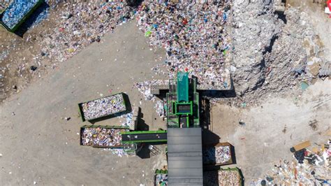 Brasil Recicla Apenas 4 Mas Importa Lixo Para A Indústria Poder360