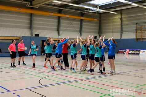 Laager SV 03 E V Handball Frauen Laager SV 03 Ribnitzer HV