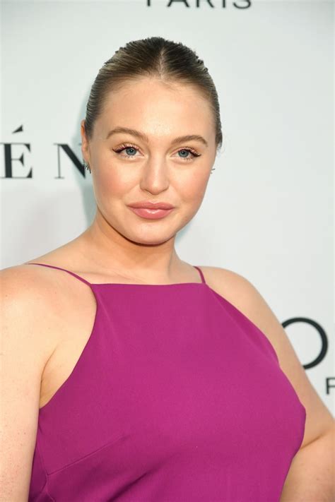 Iskra Lawrence 2019 Glamour Women Of The Year Awards • Celebmafia