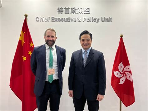领英上的dr Stephen Yuen Shan Wong 黄元山 特首政策組 Cepu 海事 國際航運業