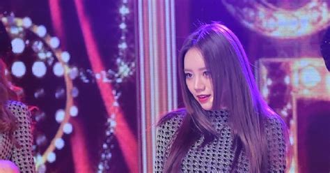 [ten Photo]걸스데이 혜리 각선미 부각되는 댄스