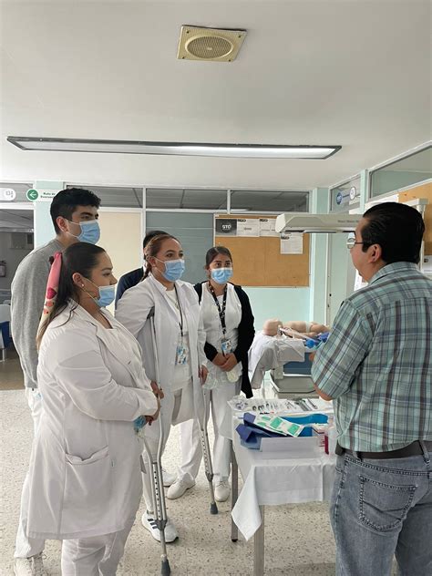 SSG ofrece actualización a estudiantes de medicina sobre Reanimación