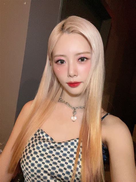 Dreamcatcher Community Posts 일찍 눈이 떠졌ㄷㅑ 어제도 오늘도 ㅎㅎ 울 썸냐들은 푹 자 ️ ️
