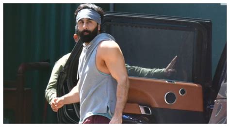 Video Of Ranbir Kapoors Beefed Up Messy Look From Animal Leaked