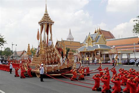 ประมวลภาพพระราชพิธีถวายพระเพลิงพระบรมศพ