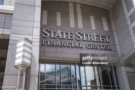 State Street Boston Usa Photos And Premium High Res Pictures Getty Images