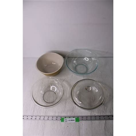 Assorted Glass Dishes Bodnarus Auctioneering