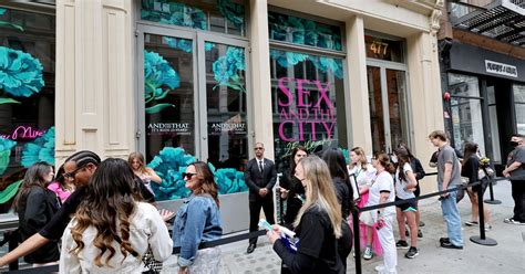 Inside The ‘sex And The City 25th Anniversary Exhibits Best Attractions