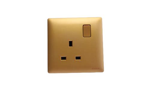 Windsor Innova Golden 13a 1 Gang Switched Socket 91405dy Thames