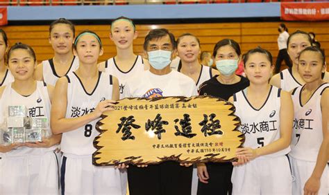 張聿嵐狂轟30分仍難敵 淡商強勢防守收登峰造極賽后冠 Ettoday運動雲 Ettoday新聞雲